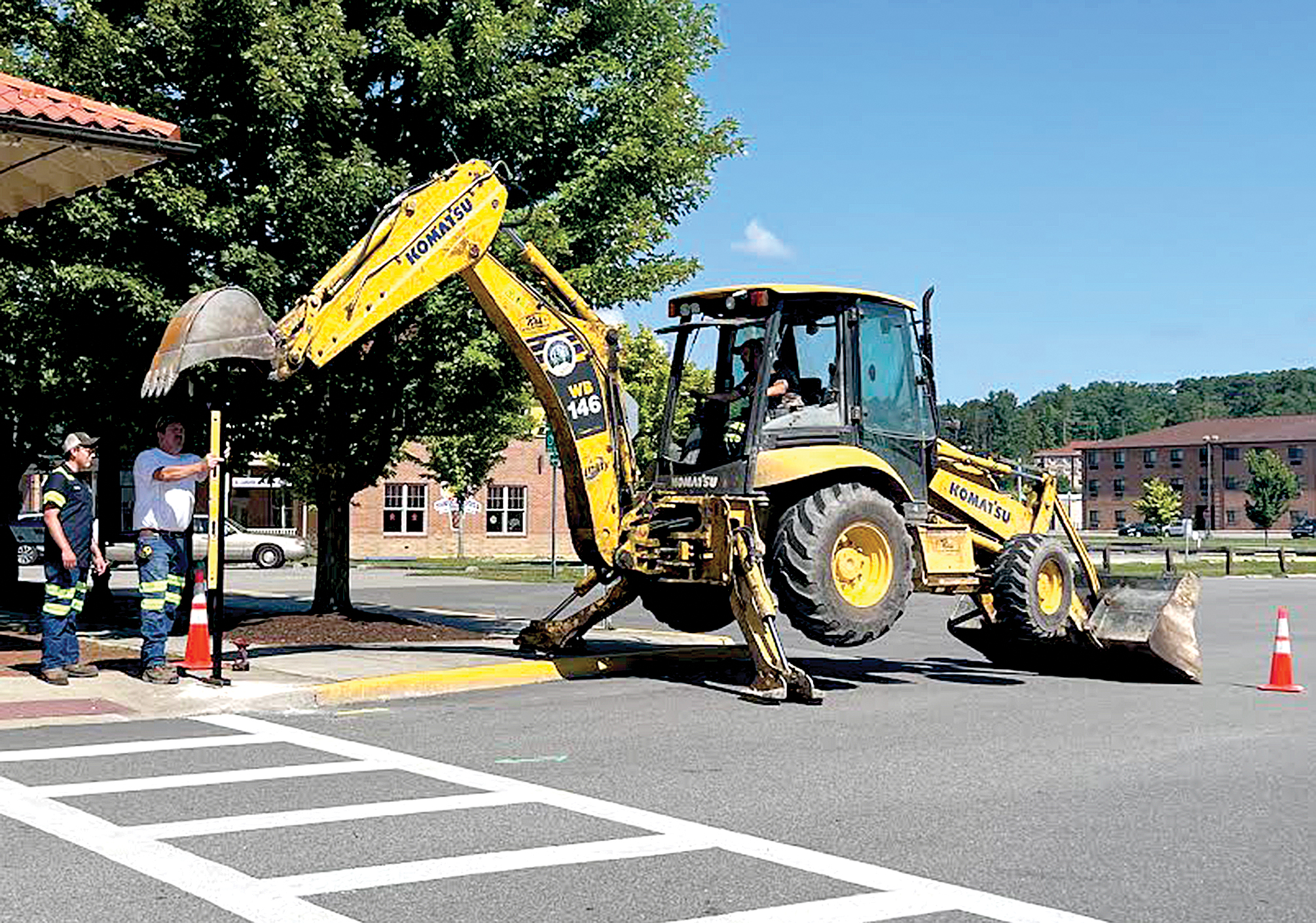 Installing New Signs | News, Sports, Jobs - The Intermountain